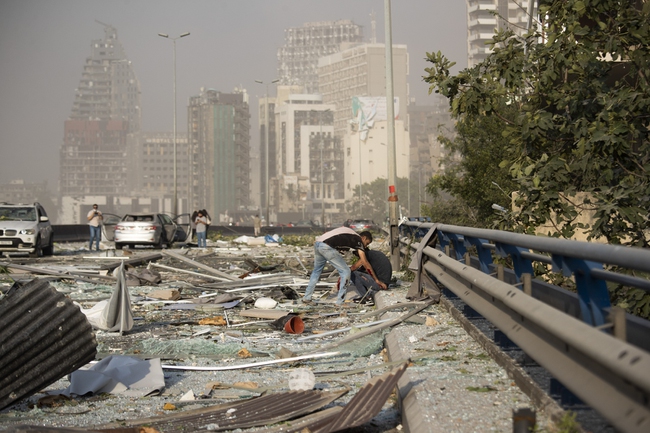Fireworks, ammonium nitrate likely fueled Beirut explosion - Las Vegas ...