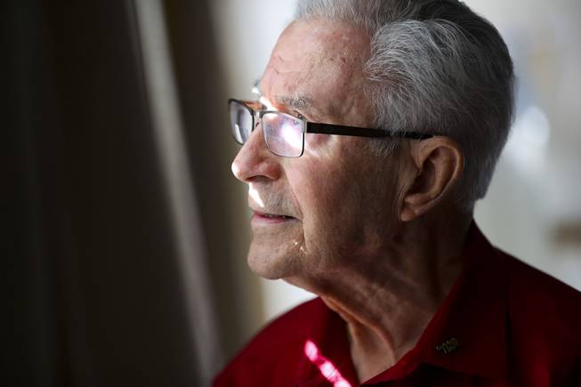 Photograph : Holocaust Survivor Ben Lesser - Las Vegas Sun News