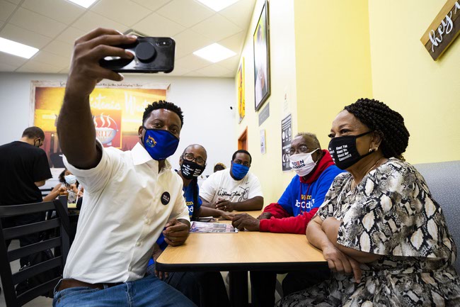 Photograph : William McCurdy, II - Las Vegas Sun News