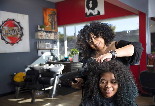 Photograph : Radically Curly Salon - Las Vegas Sun News