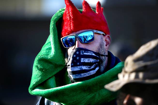 Photograph : Irreverent Warriors Silkies Hike - Las Vegas Sun News