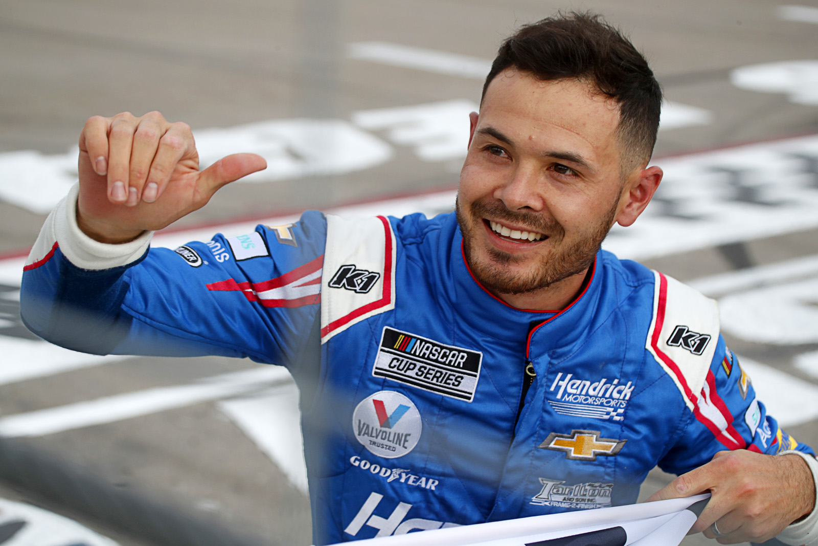 Kyle Larson Wins Pennzoil 400 - Las Vegas Sun News