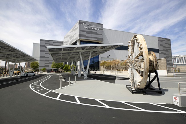 Las Vegas Convention Center Loop - A view of the LVCC South Station ...