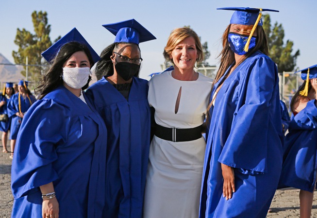 CSN Class of 2021 Commencement Ceremony - CSN's class of 2021 graduates ...