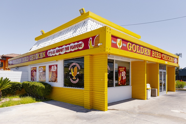 Photograph: Golden Bird Chicken - Las Vegas Weekly