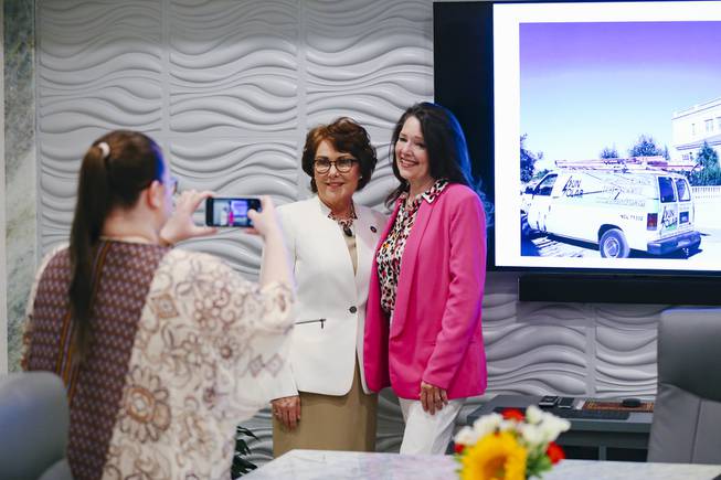 Photograph : Senator Jackie Rosen Visits 1 Sun Solar Electric
