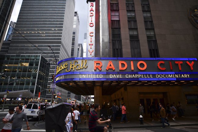 15 months later, Radio City reopens with Dave Chappelle - Las Vegas Sun ...