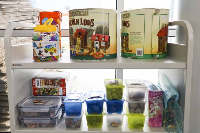 Photograph : Newly Rebuilt George E. Harris Elementary - Las Vegas Sun News