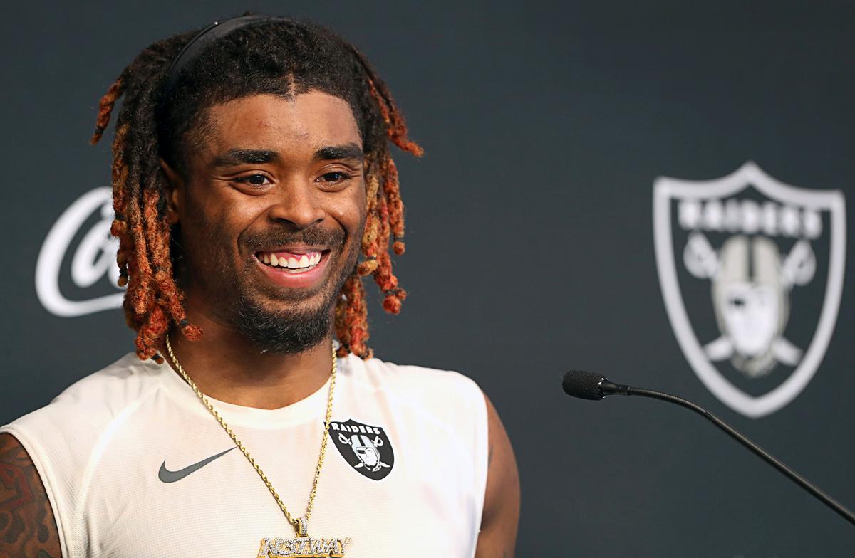 Former Raider Arnette arrested in Vegas on gun, drug charges - Las ...