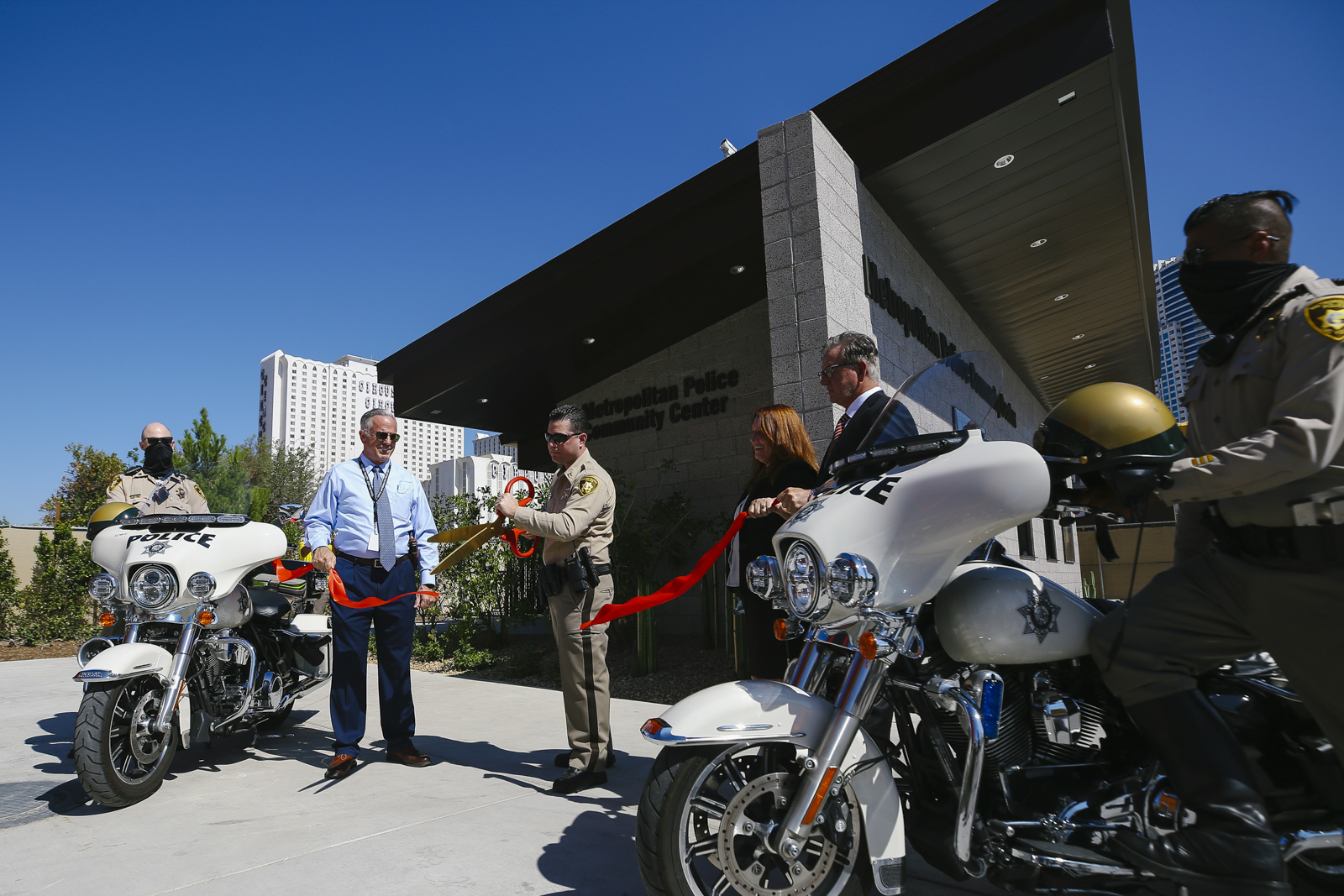 Metropolitan Police Community Center Opens on Strip - Las Vegas Sun News