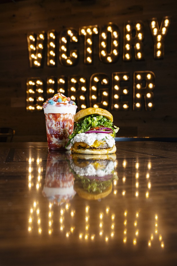 Photograph: Victory Burger - Las Vegas Weekly