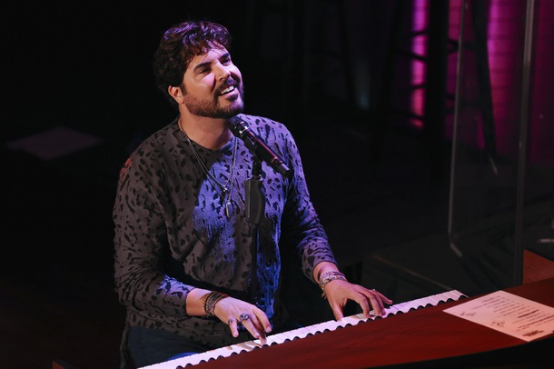 Photograph: Frankie Moreno at Myron's - Las Vegas Weekly