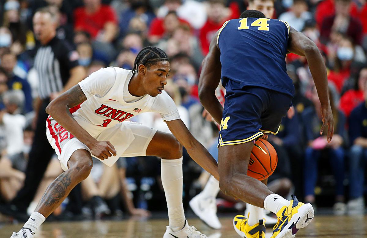 Donovan Williams' willingness to put team first pays off for UNLV ...