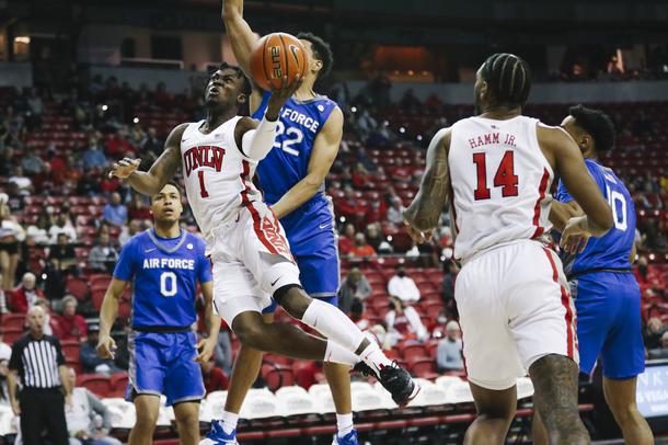 Photograph: UNLV Rebels vs Air Force Falcons - Las Vegas Weekly