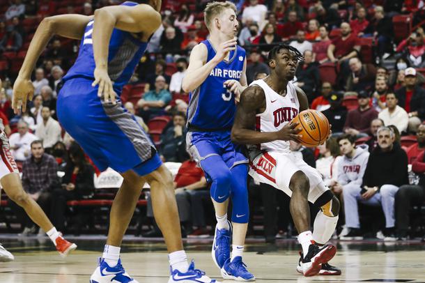 Photograph: UNLV Rebels vs Air Force Falcons - Las Vegas Weekly