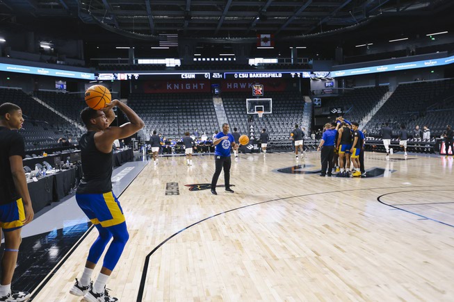 The Dollar Loan Center Arena - A Cal State Bakersfield Roadrunners ...