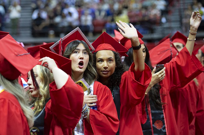 Back on campus: UNLV celebrates graduates in spring commencement - Las ...