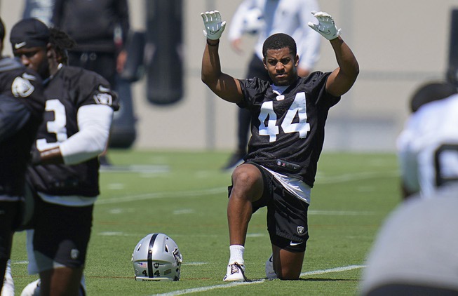 Photograph : June 7: Raiders Minicamp
