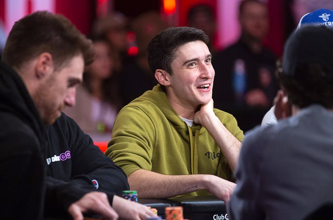 Photograph : 2022 Main Event Final Table Begins - Las Vegas Sun News