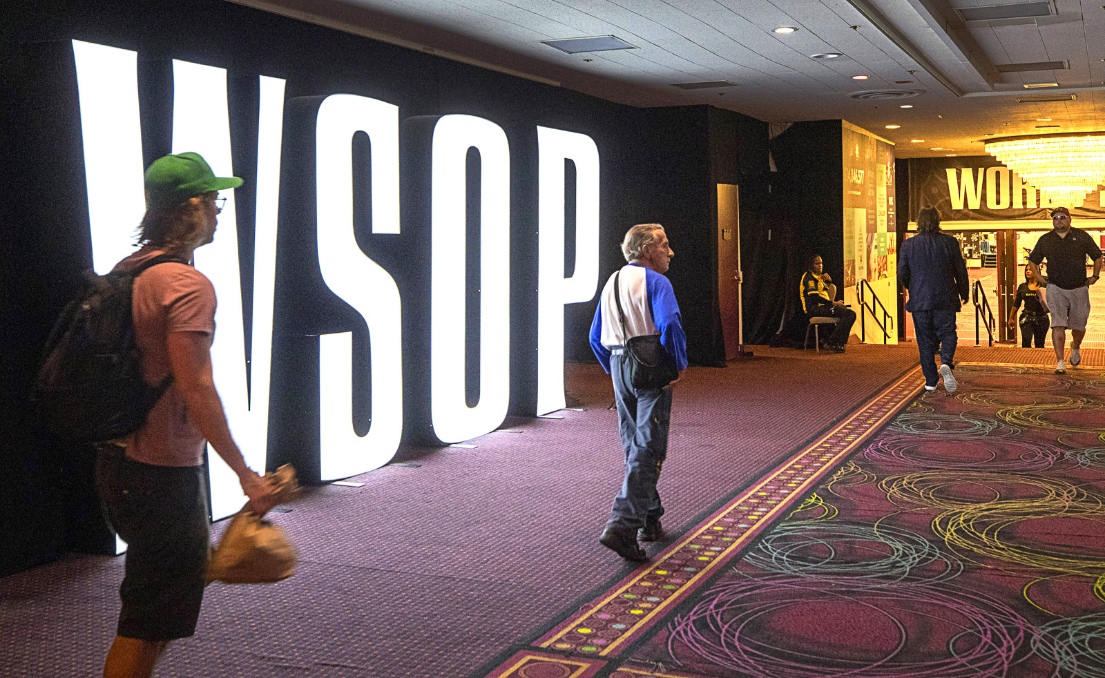 2022 WSOP Main Event Final Table Begins - Las Vegas Sun News