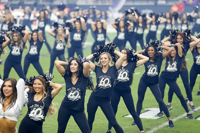 Photograph : Raiderettes 60th Reunion