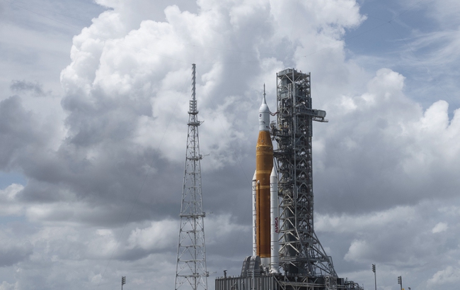 NASA aims for Saturday launch of new moon rocket: Take 2 - Las Vegas ...