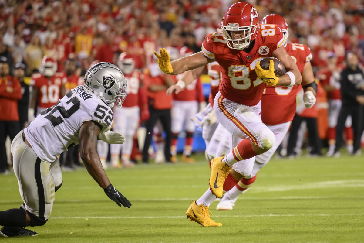 Raiders fall 30-29 to Chiefs at Arrowhead Stadium - Las Vegas Sun News