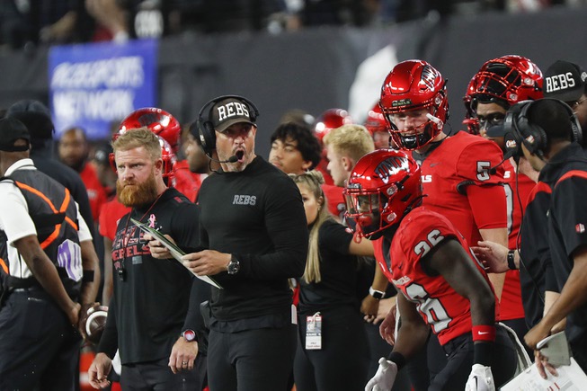 Photograph : UNLV VS AirForce at Allegiant Stadium - Las Vegas Sun News