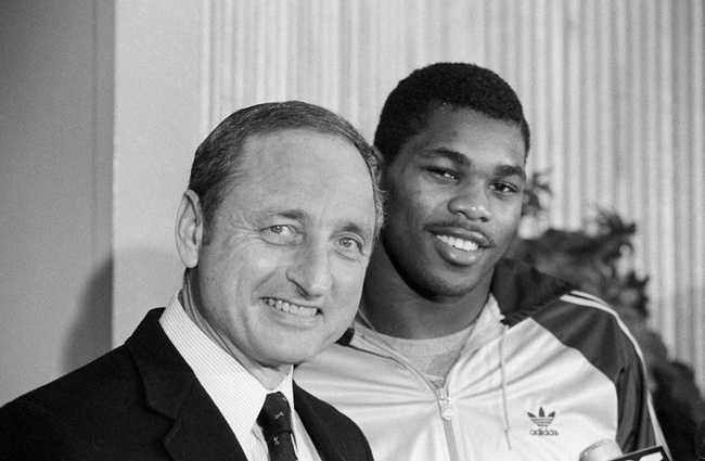 Vince Dooley, longtime Georgia football coach, dies at 90 - Las Vegas ...