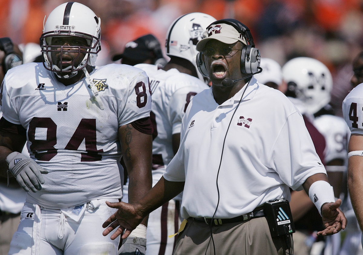 Hall of Famer Croom: 'Not enough progress' for Black coaches in college ...