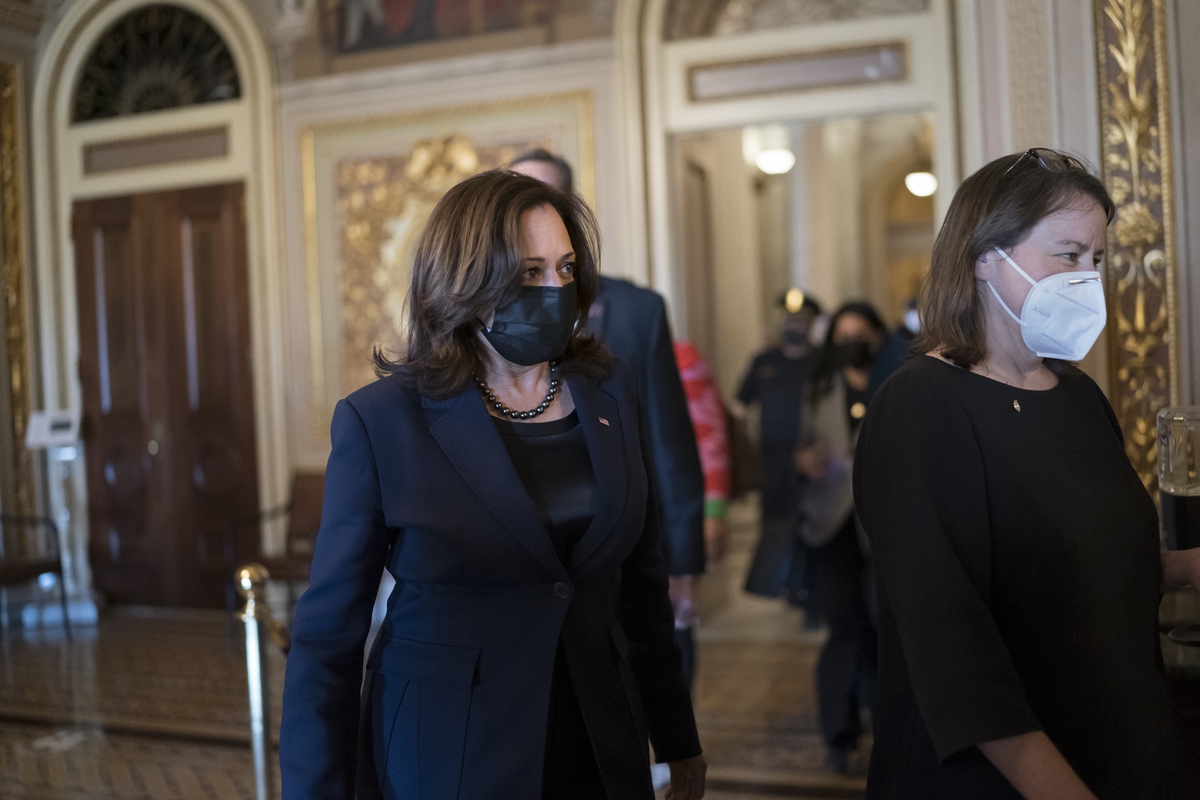 Georgia vote gives Harris reprieve as Senate tiebreaker - Las Vegas Sun ...