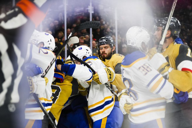 Photograph : Golden Knights vs Buffalo Sabres - Las Vegas Sun News