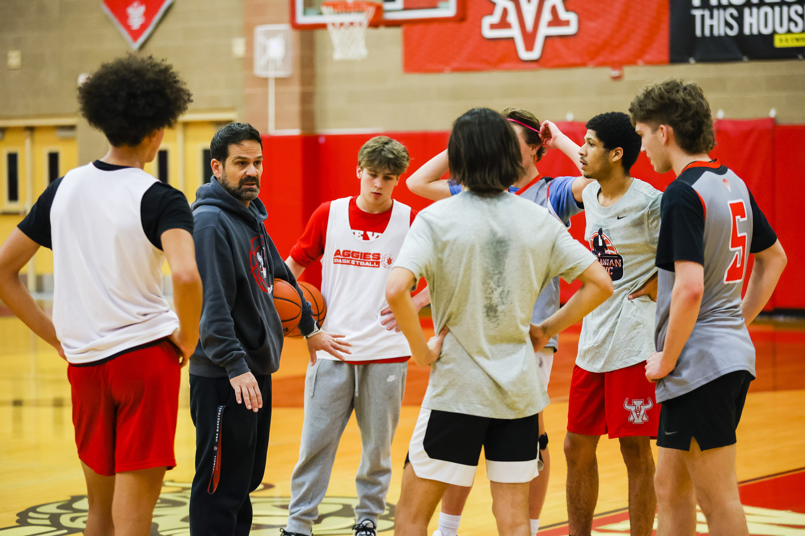 Arbor View Boys Basketball - Las Vegas Sun News