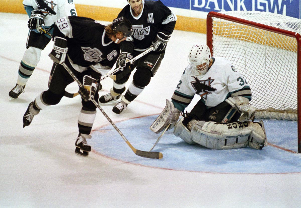 Golden Knights don't see Gretzky's 2,857 points mark falling as in NBA ...