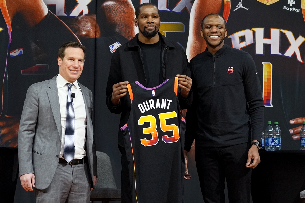 Durant cheered by fans, says Suns have 'all the pieces' - Las Vegas Sun ...