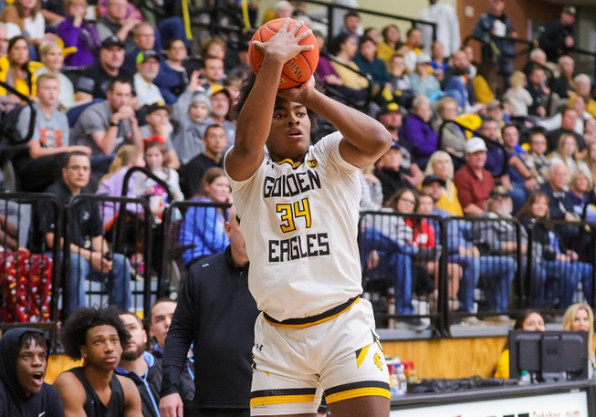 Robert Whaley - Forward Robert Whaley is averaging 14.4 points and six ...