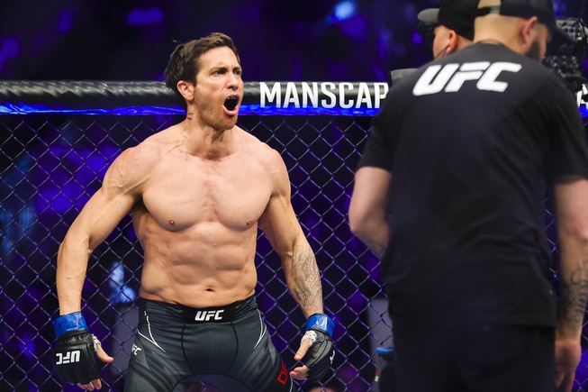 Photograph : UFC 285 - Las Vegas Sun News