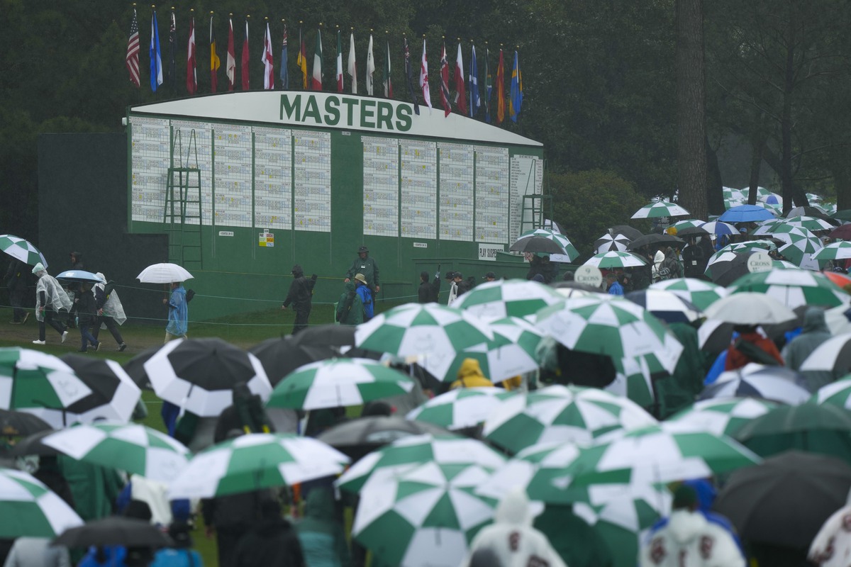 Rain halts Masters play yet again, making Sunday a long day - Las Vegas ...