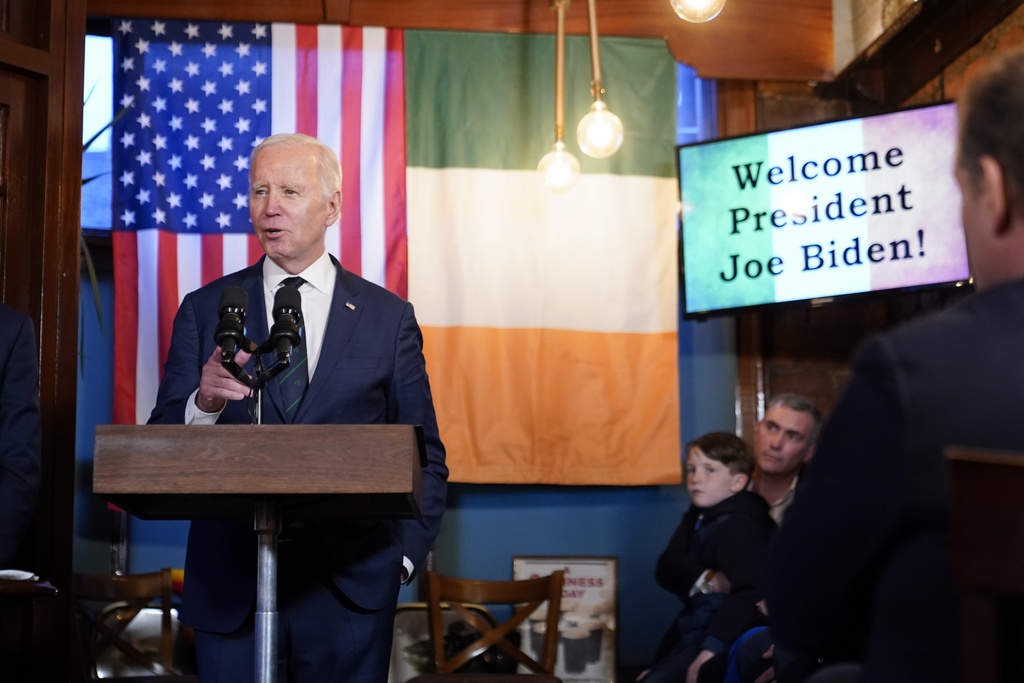 Warmly welcomed, 'Cousin Joe' jokes of staying in Ireland - Las Vegas ...