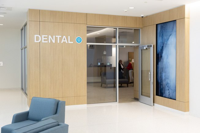 Photograph : Culinary Health Center Ribbon Cutting - Las Vegas Sun News