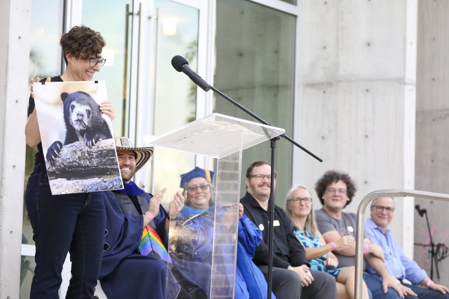 New College of Florida students attend 'alternative commencement' - Las ...