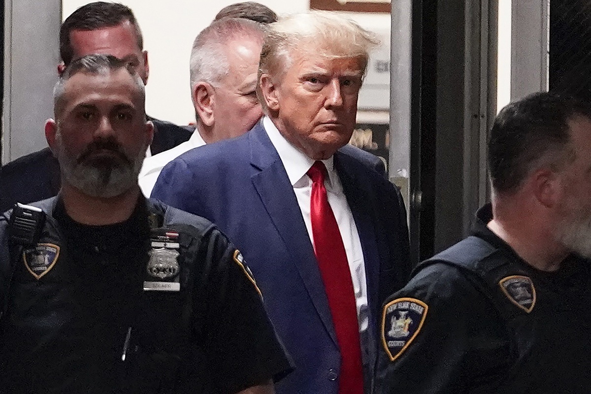 A look inside Donald Trump's deposition: Defiance, deflection and the ...