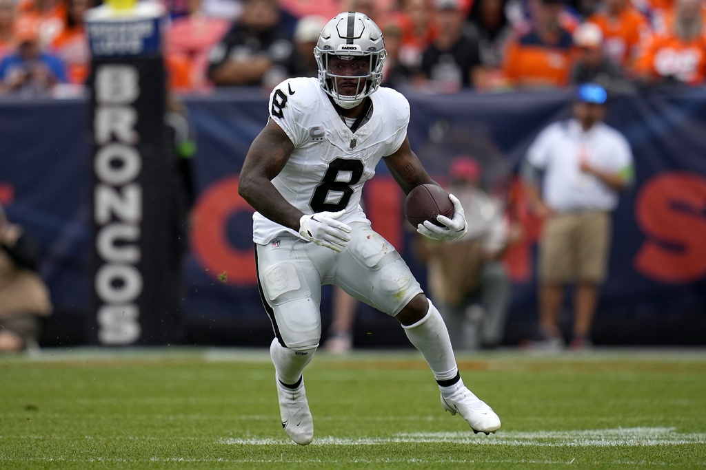 Josh Jacobs set up to get back on track in Raiders’ Week 2 game at ...