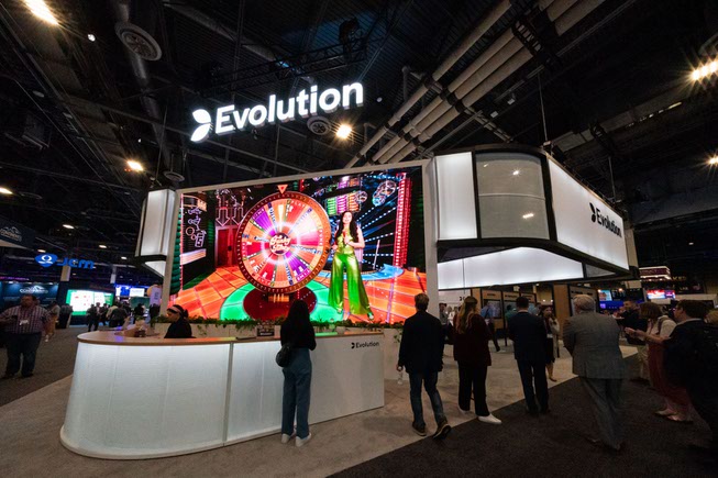 Photograph : G2E Global Gaming Expo and Media Tour - Las Vegas Sun News
