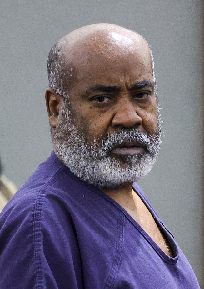 Photograph : Davis Pleads Not Guilty in Tupac Murder - Las Vegas Sun News