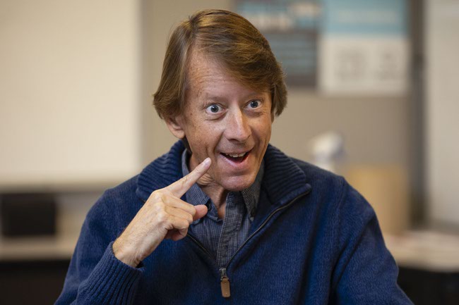 Deaf studies program at Nevada State opens lines of communication in ...