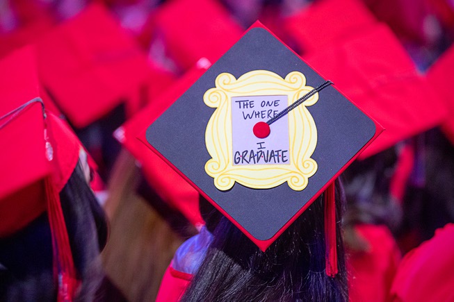 Photograph : 2023 UNLV Winter Graduation - Las Vegas Sun News