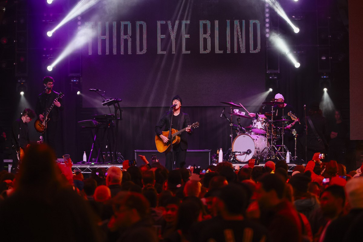 Tiësto, Third Eye Blind, Rev Run and more Las Vegas showbiz news - Las ...