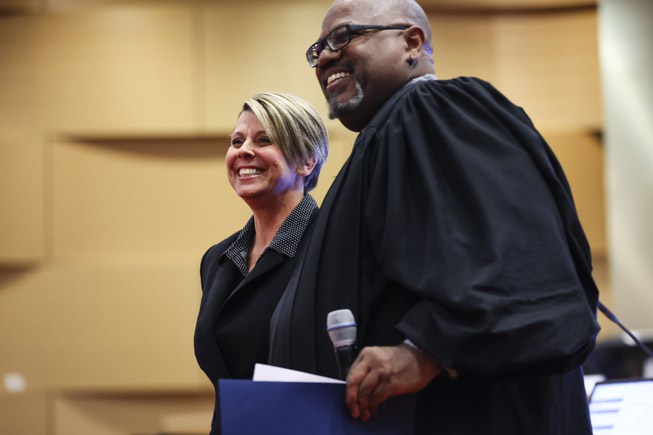 Photograph : New CCSD Board Members Sworn In - Las Vegas Sun News