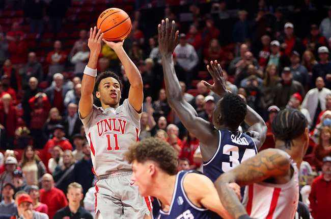 D.J. Thomas emerging as go-to guy for UNLV basketball - Las Vegas Sun News